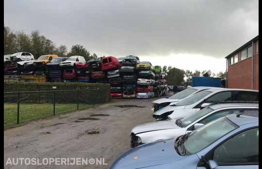 Autosloperij Van der Ploeg in Een - Autosloperijen.nl
